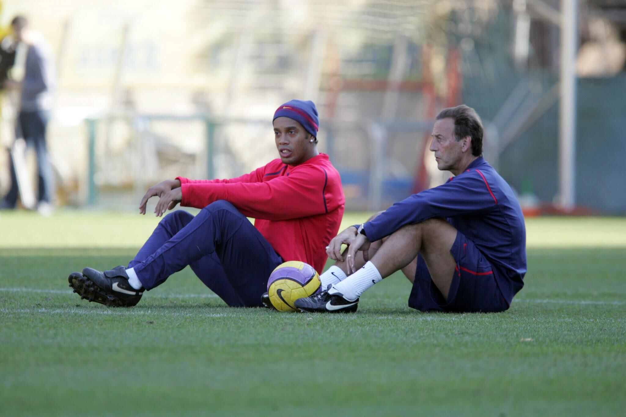 Barcelona: El paso de Neeskens por el Barça, en imágenes | Marca