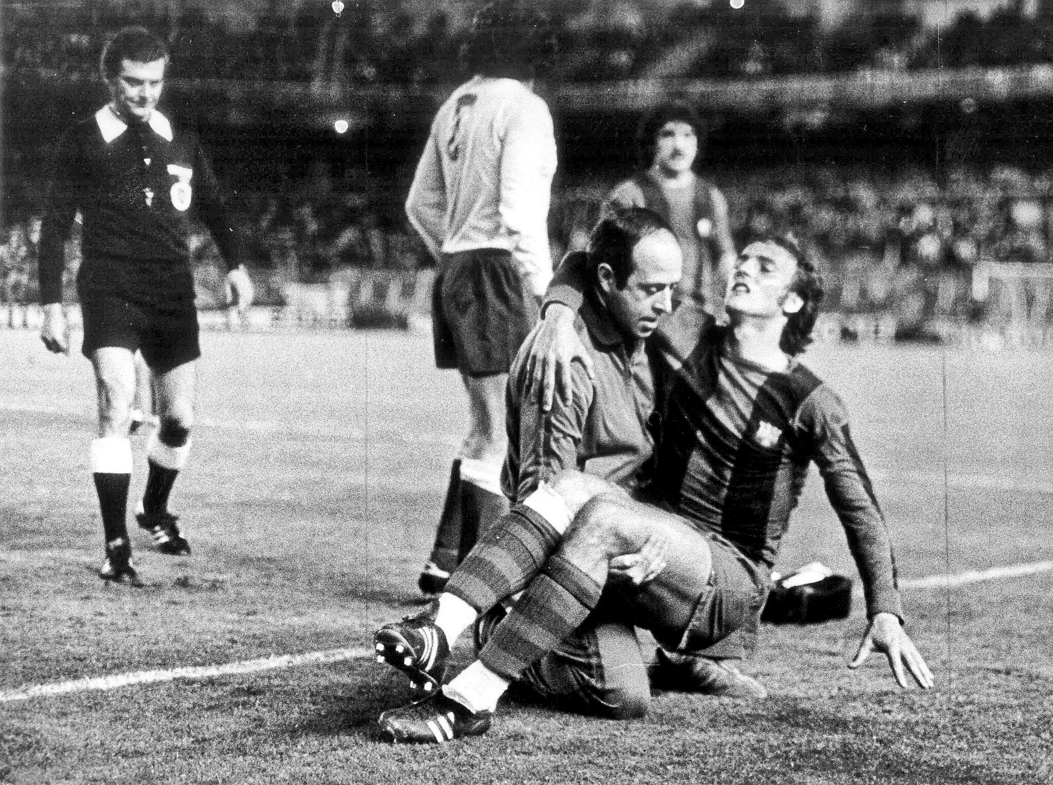 El paso de Neeskens por el Barça, en imágenes