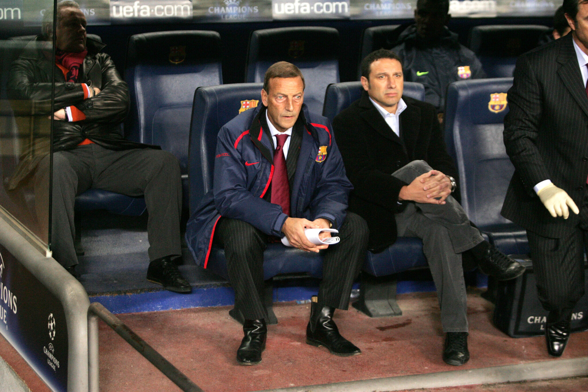 El paso de Neeskens por el Barça, en imágenes