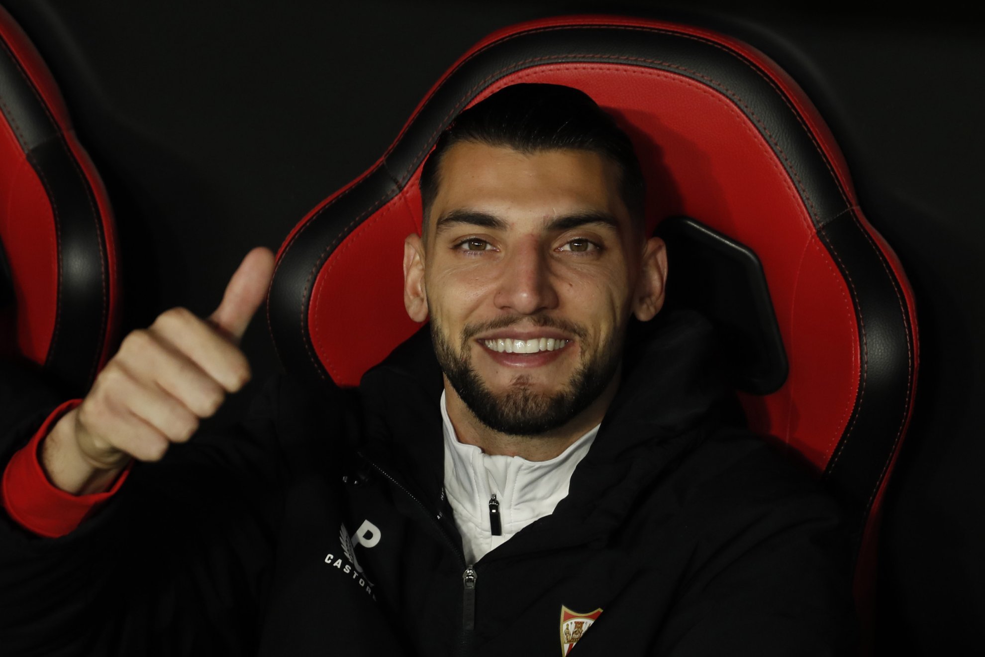 El mensaje de Rafa Mir tras una temporada "llena de impotencia"