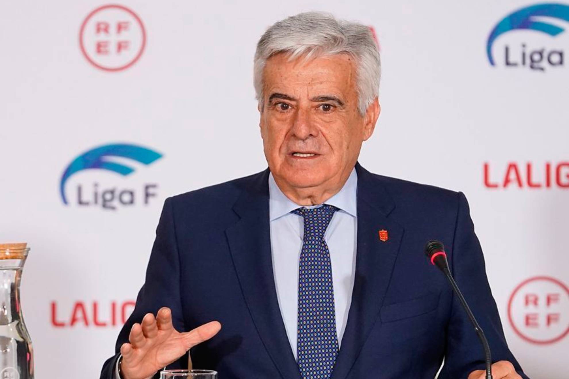 La fórmula para ganar es un multicompuesto