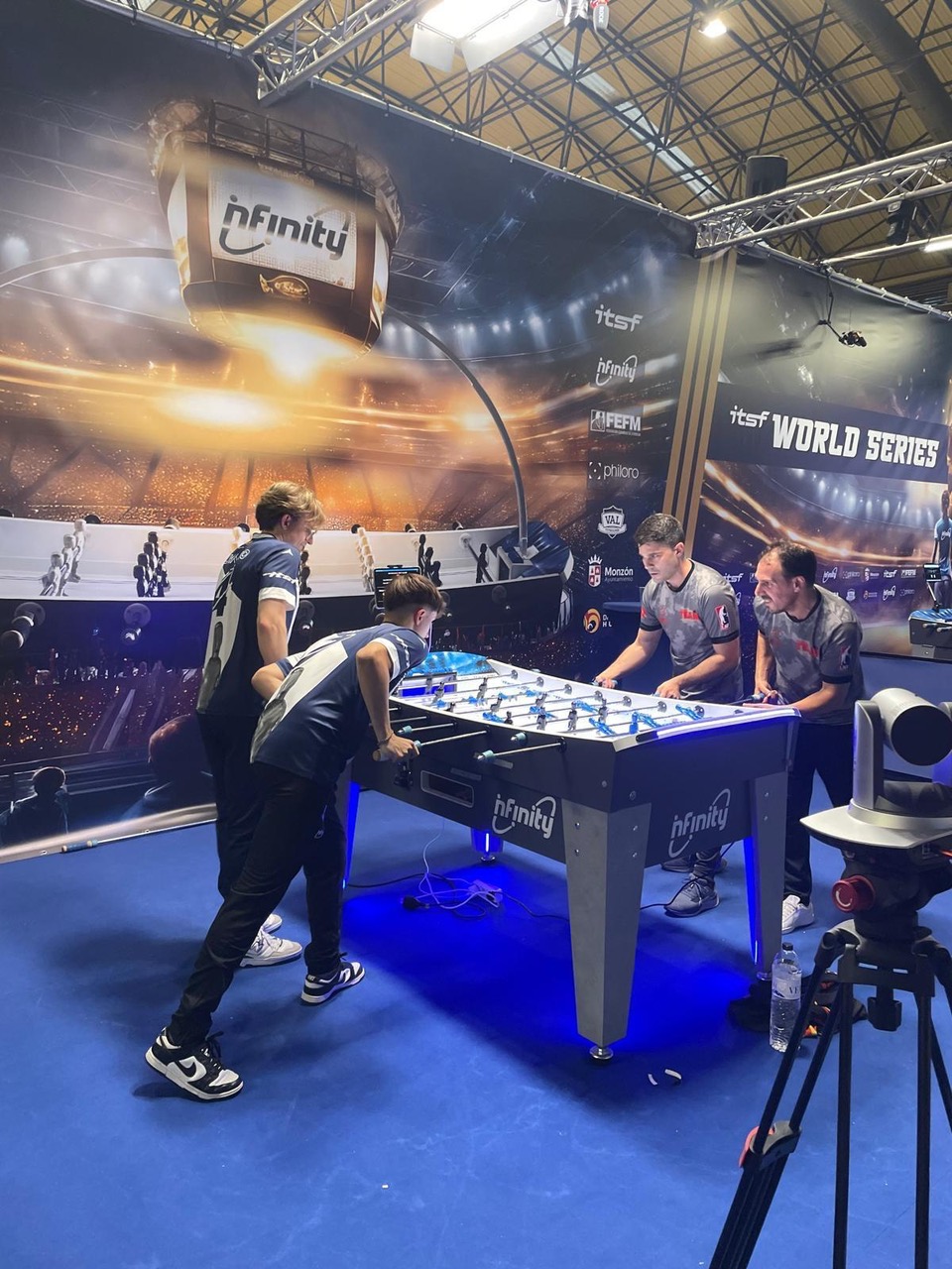 Monzón acogió a la élite del futbolín en las Infinity World Series | Marca