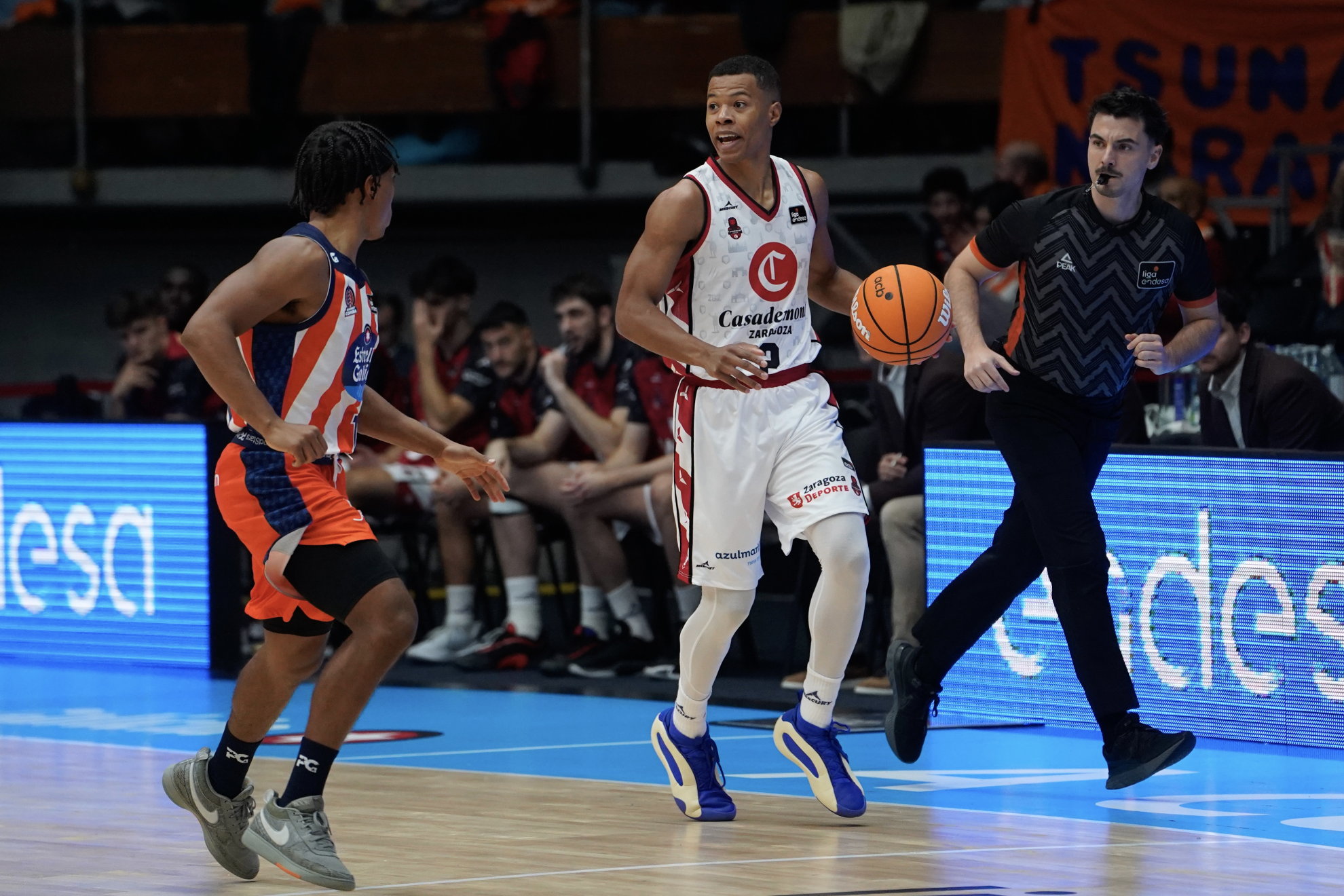 Taylor y Thompkins enamoran al Coliseum | Marca