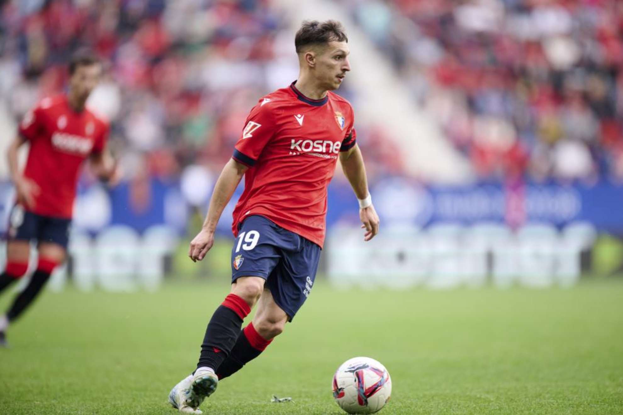Osasuna: El fútbol de barrio en los pies de Bryan Zaragoza | Marca