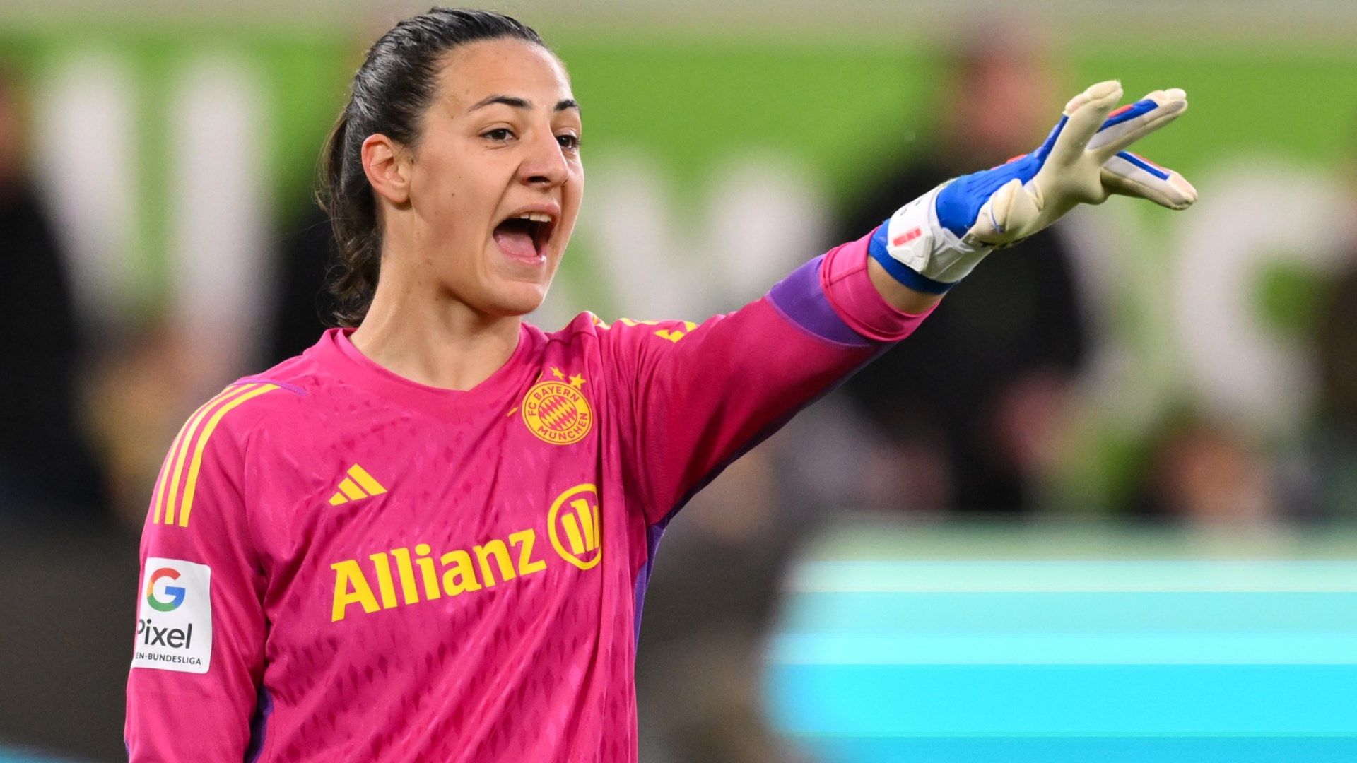 Mala Grohs, guardameta del Bayern, baja indefinida por un tumor: "Estoy ...