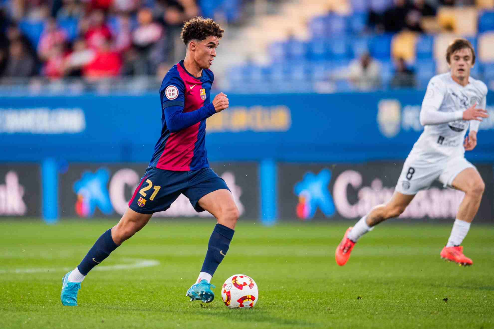 Noah Darvich, el canterano alemán al que Hansi Flick no le quita ojo