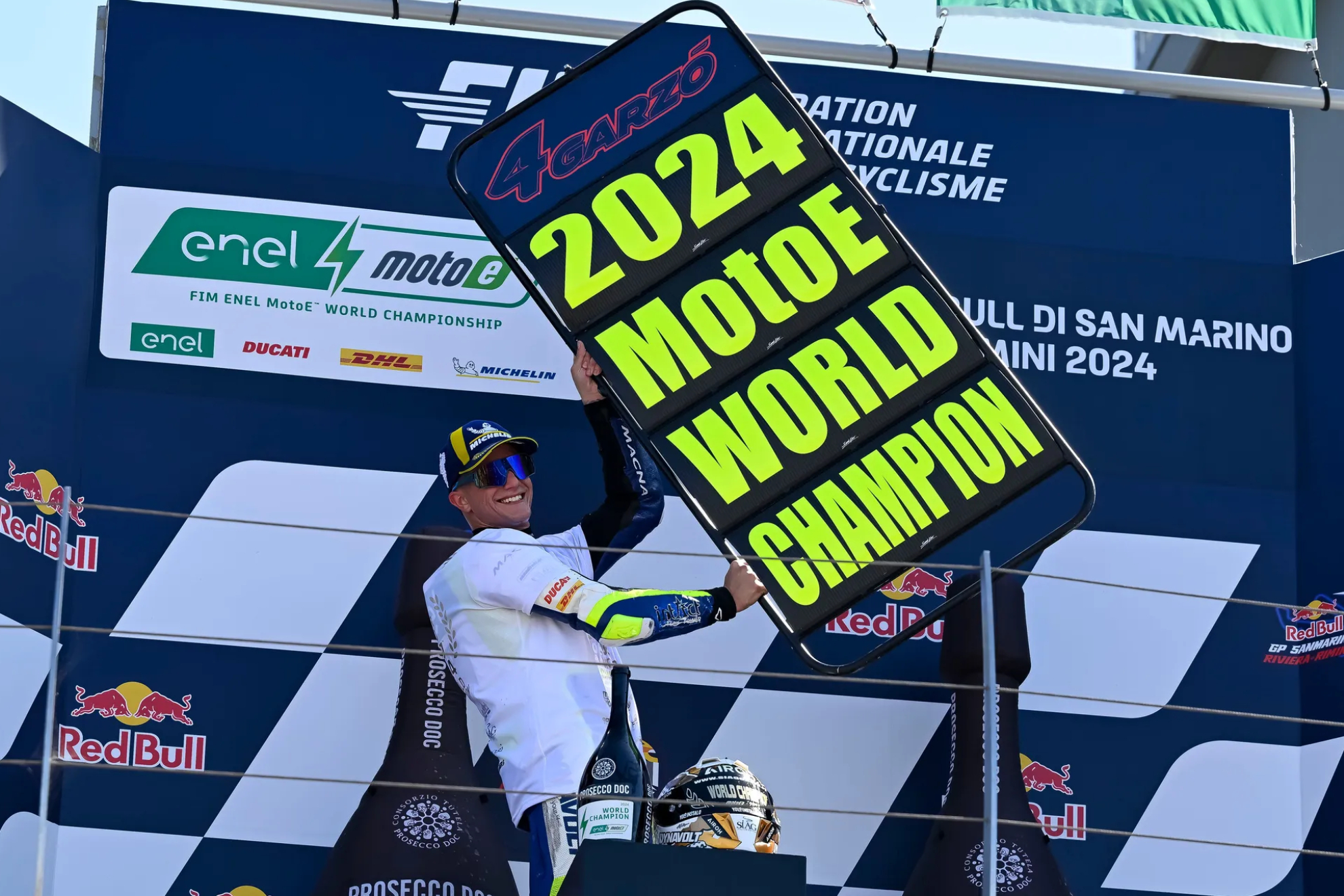 Héctor Garzó se proclama campeón de MotoE en Misano