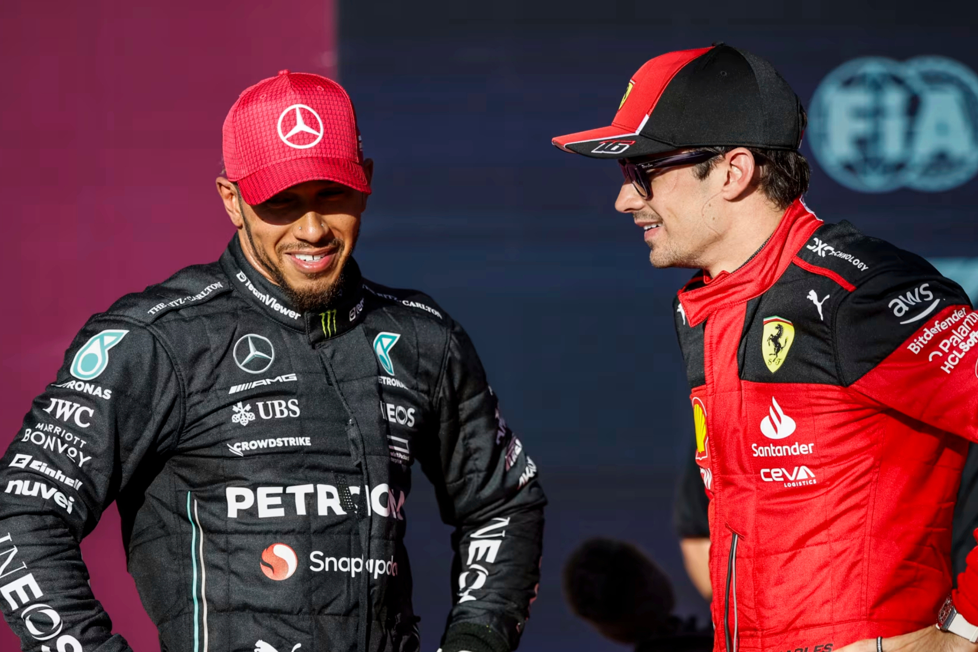 Leclerc se rinde a Hamilton: "No conozco ninguna debilidad de Lewis"
