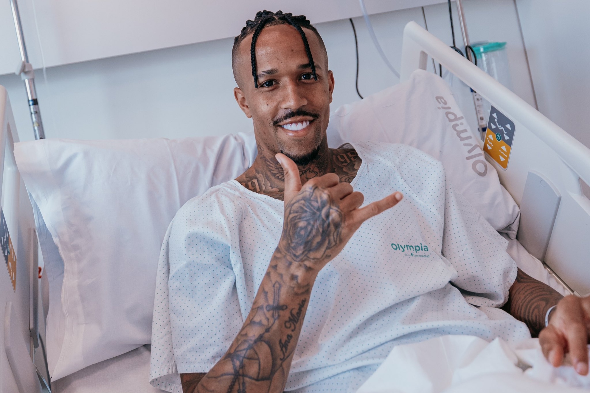 Militao, operado con éxito: "¡Ahora comienza el viaje para volver a los ...