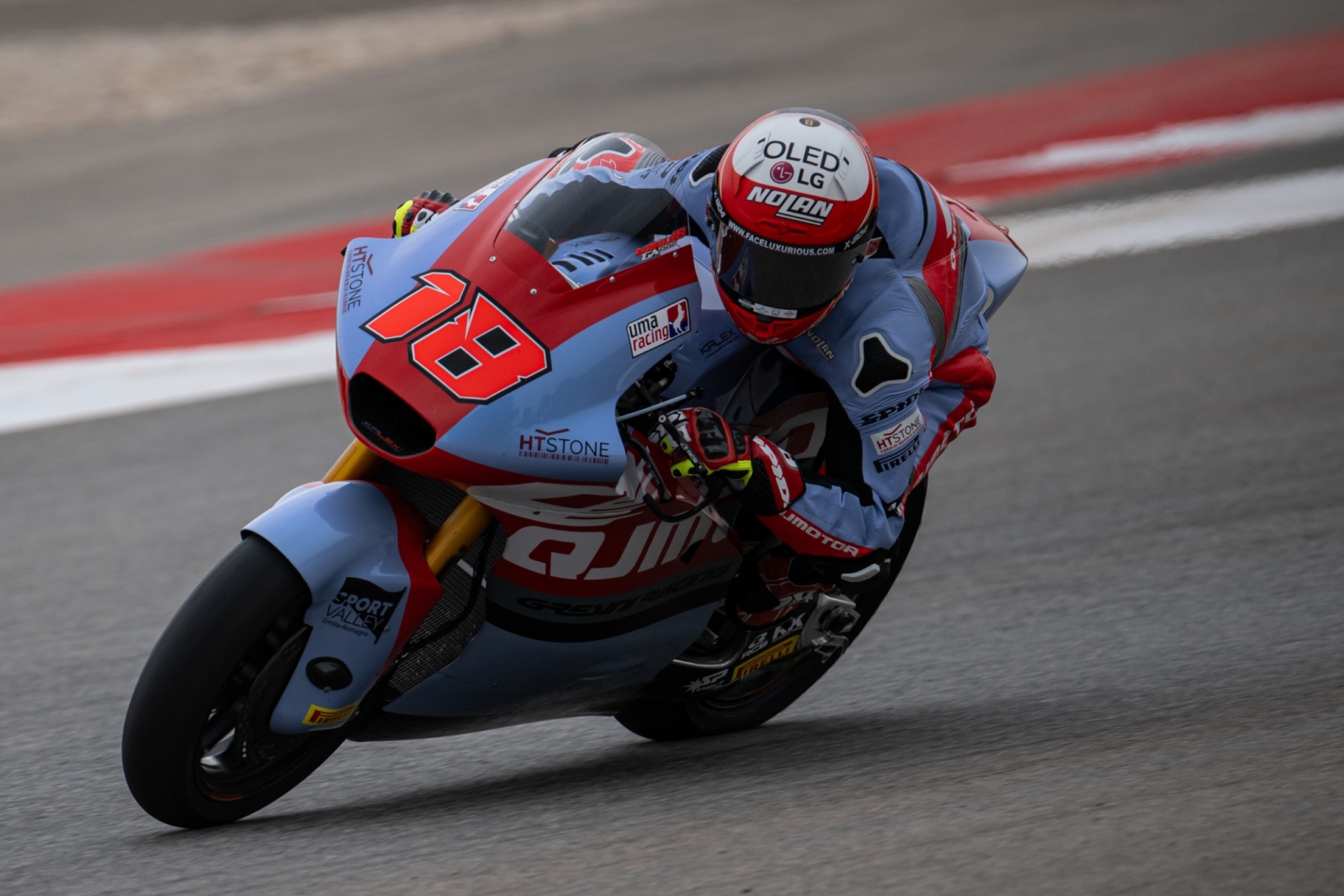 Manu González logra su primera pole en Moto2 con récord