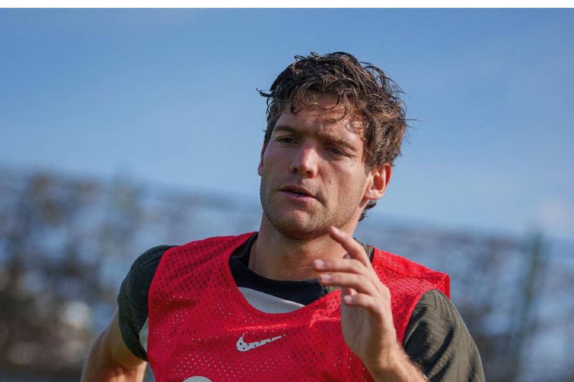 Marcos Alonso vuelve al lugar en el que debutó como profesional