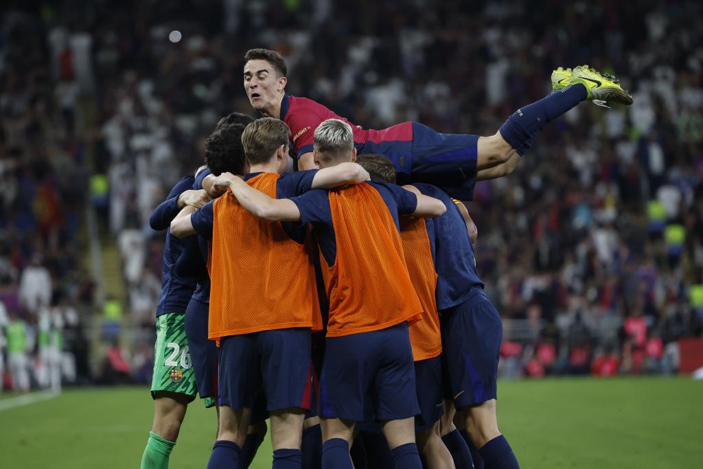 Lo que no viste: desfile de banderas, las gafas de Raphinha y Lamine y ...