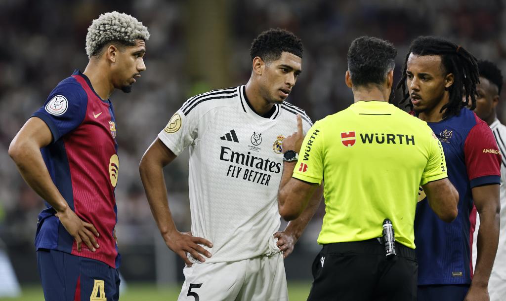 Lo que no viste: desfile de banderas, las gafas de Raphinha y Lamine y ...