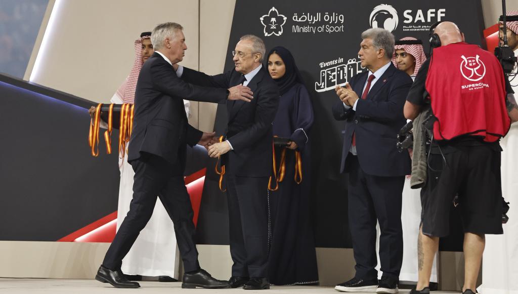 Lo que no viste: desfile de banderas, las gafas de Raphinha y Lamine y ...