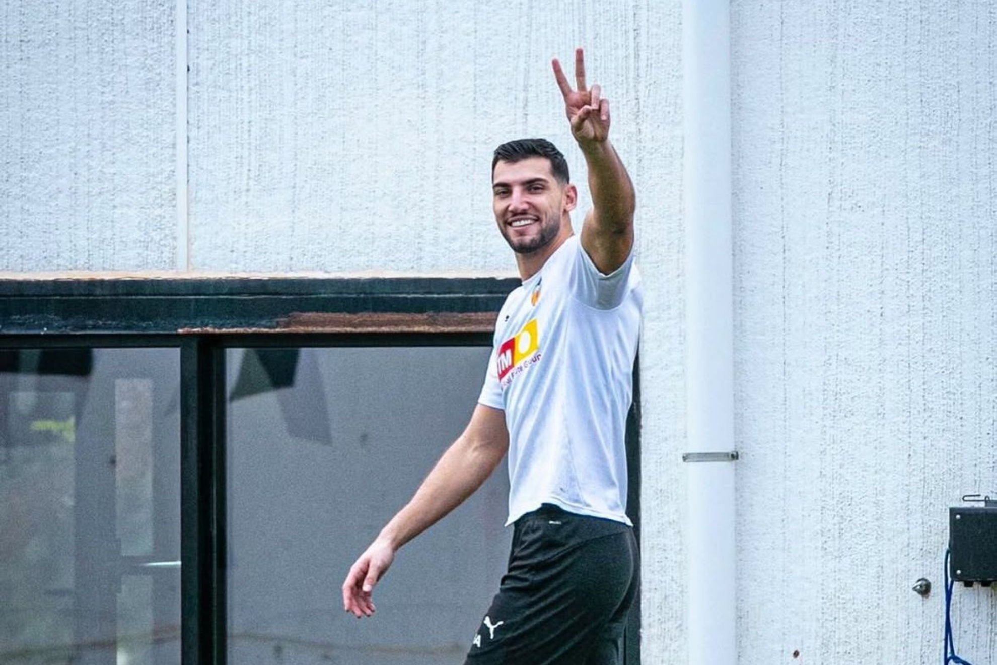 Rafa Mir, descartado por Valencia y Sevilla, rechazó una oferta del Al ...