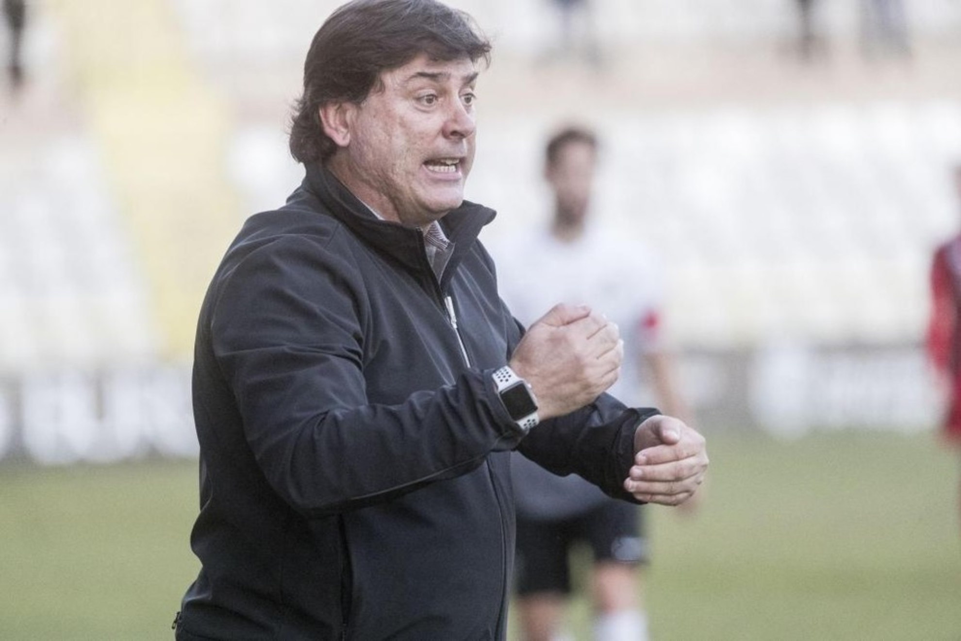 El Racing de Ferrol anuncia la llegada de Alejandro Menéndez como nuevo ...