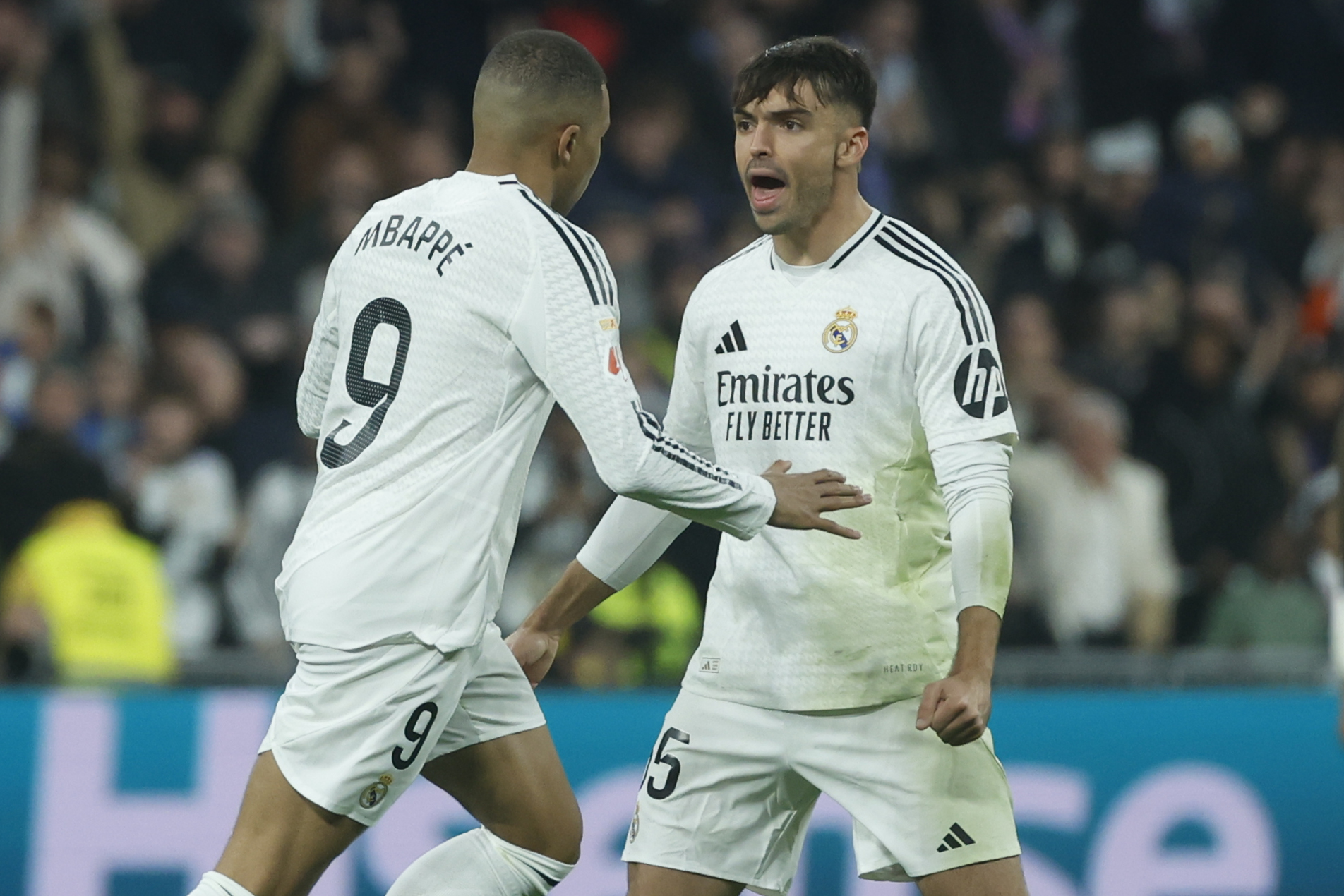 Morientes se rinde a Asencio y reconoce su parecido razonable con el ...