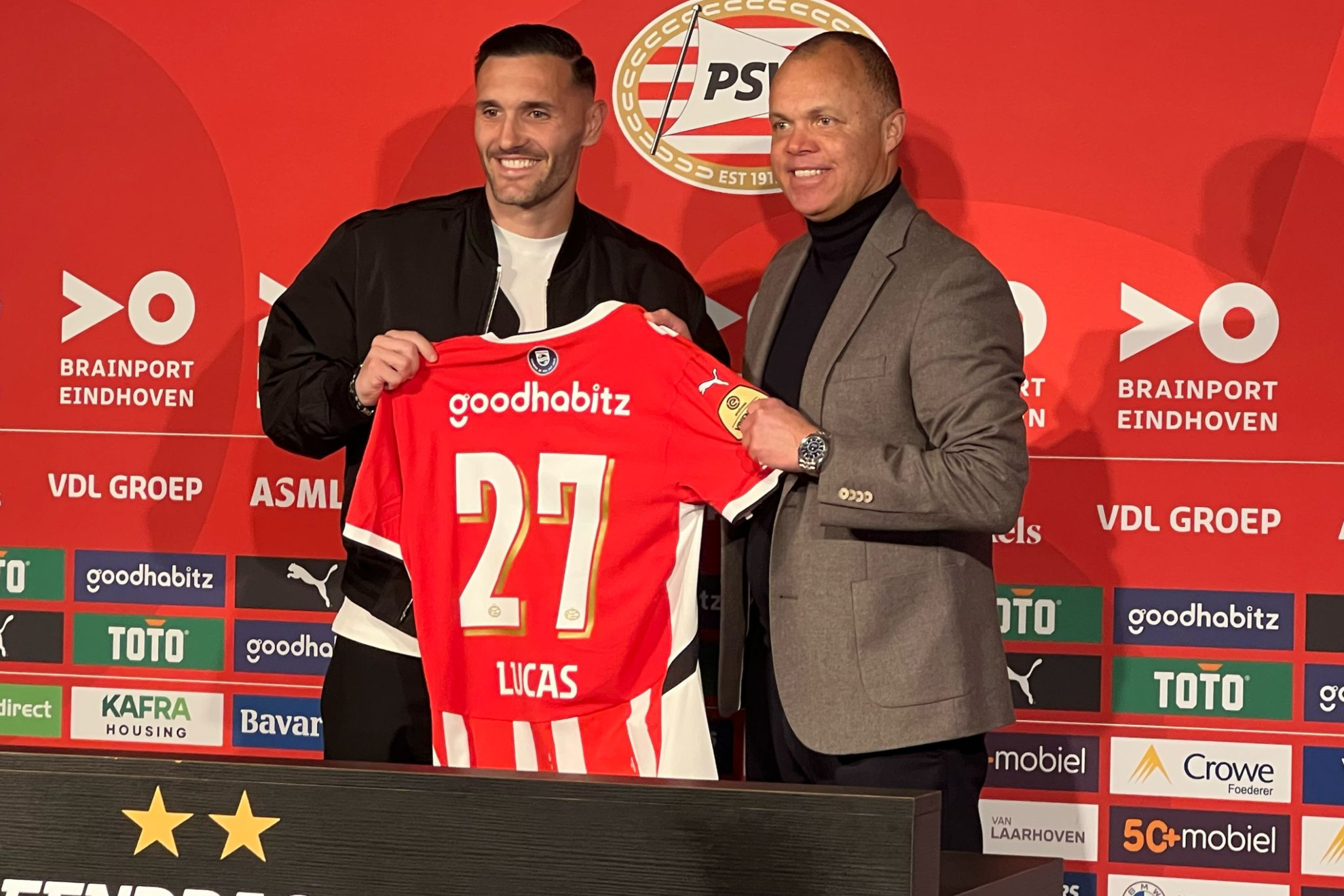 Lucas Pérez, el delantero del que todo el mundo habla y que empezó como portero