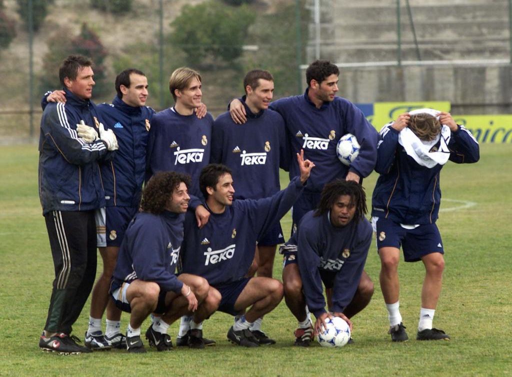 La carrera de Javier Dorado, en imágenes: con Casillas, Eto'o, Villa...
