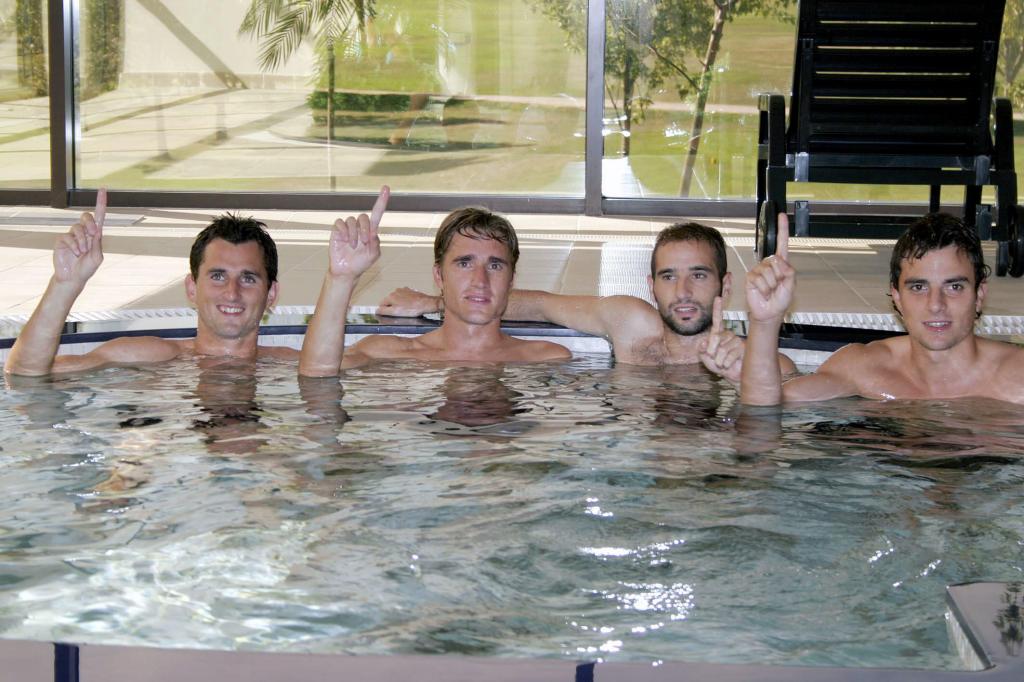 La carrera de Javier Dorado, en imágenes: con Casillas, Eto'o, Villa...