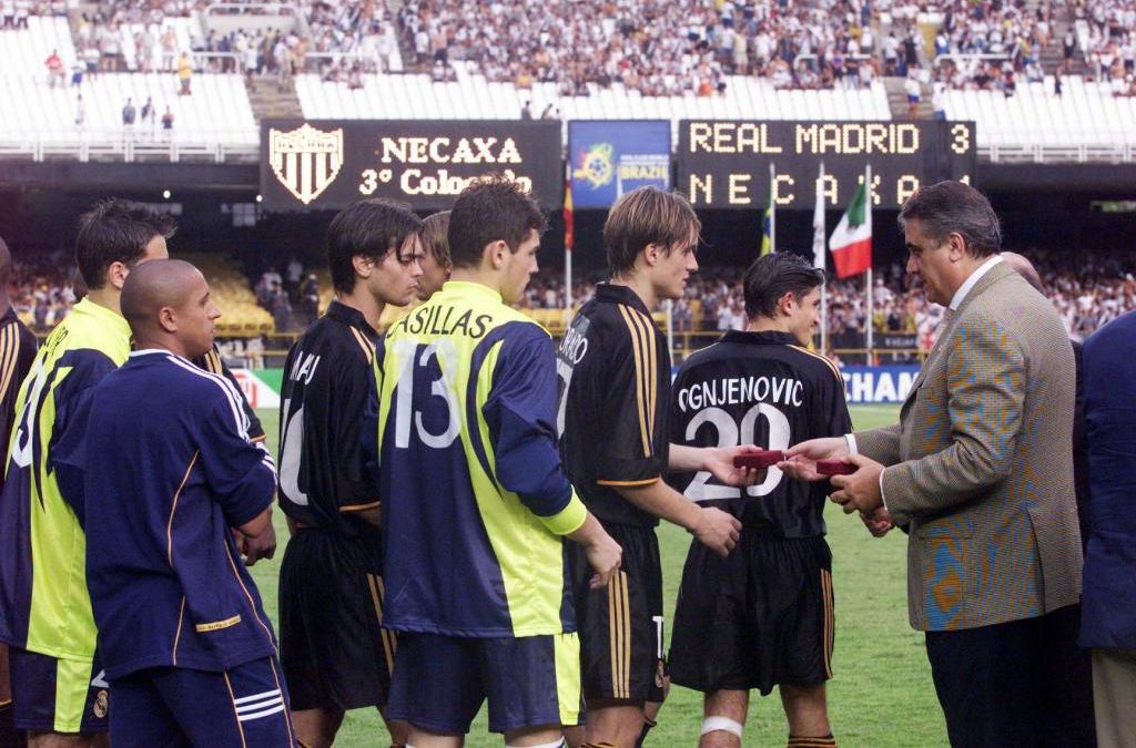 La carrera de Javier Dorado, en imágenes: con Casillas, Eto'o, Villa...