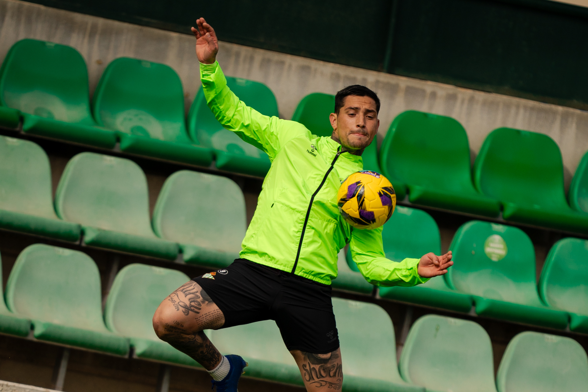 Chimy Ávila adelanta su puesta a punto en la ciudad deportiva