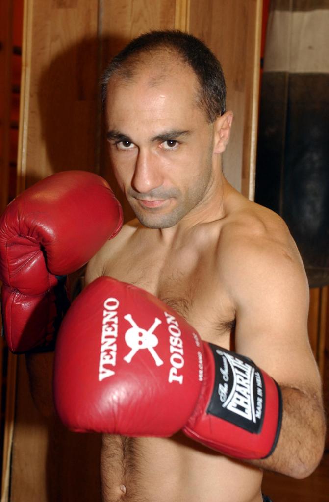 Sandor Martín busca ser el decimoquinto en la lista de campeones del mundo españoles de boxeo