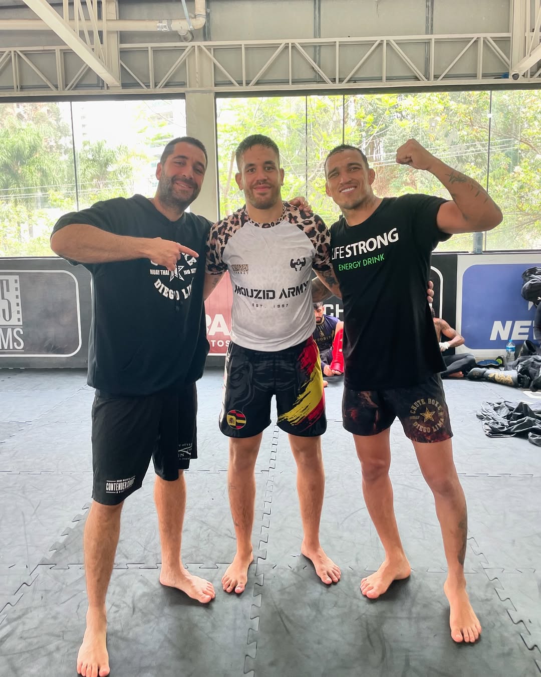 Manuel del Valle: "Me gustaría ganar el cinturón y traer Cage Warriors ...