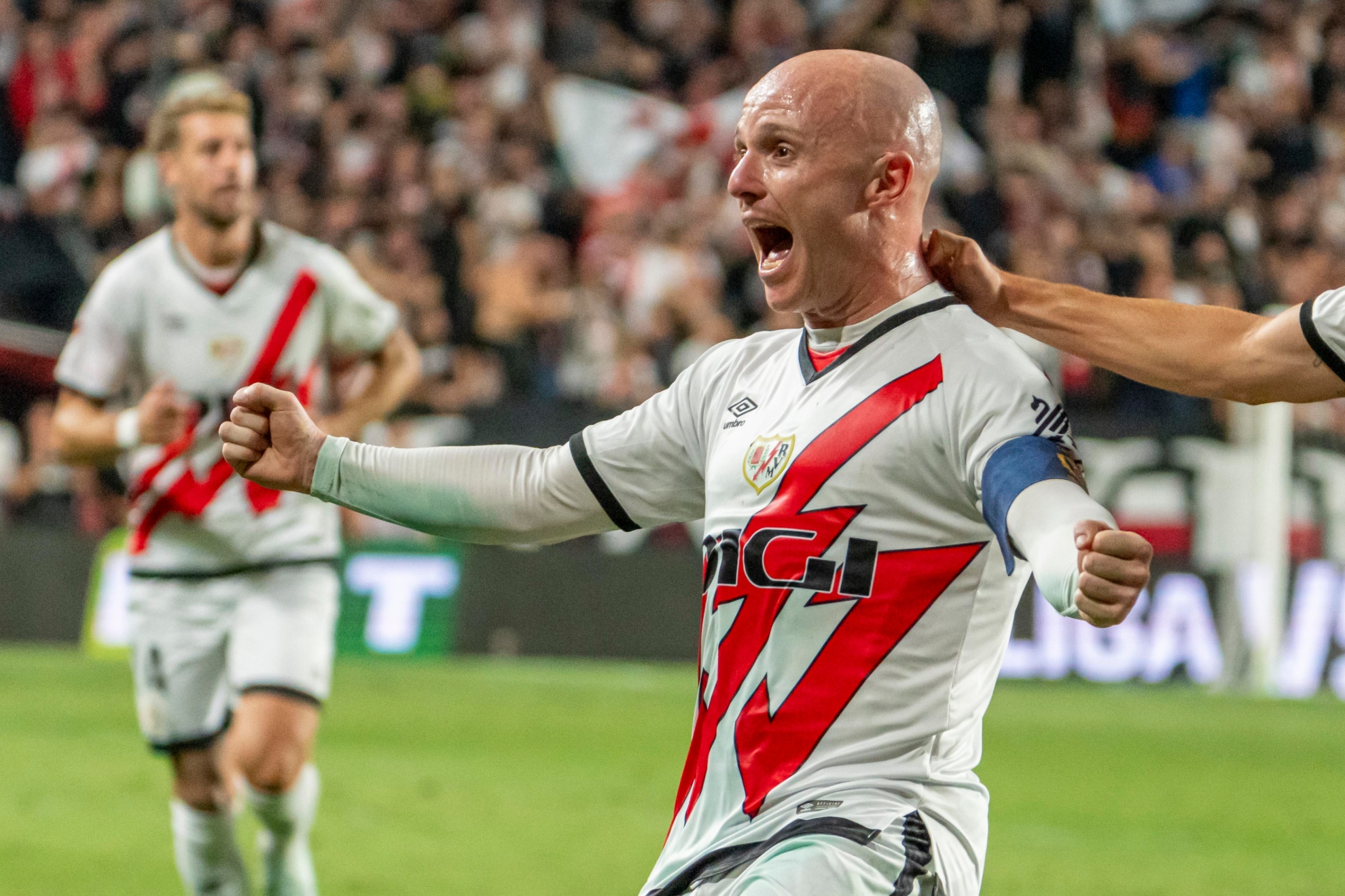 Isi Palazón: "Me encanta quedarme en Vallecas tomándome una cerveza con ...