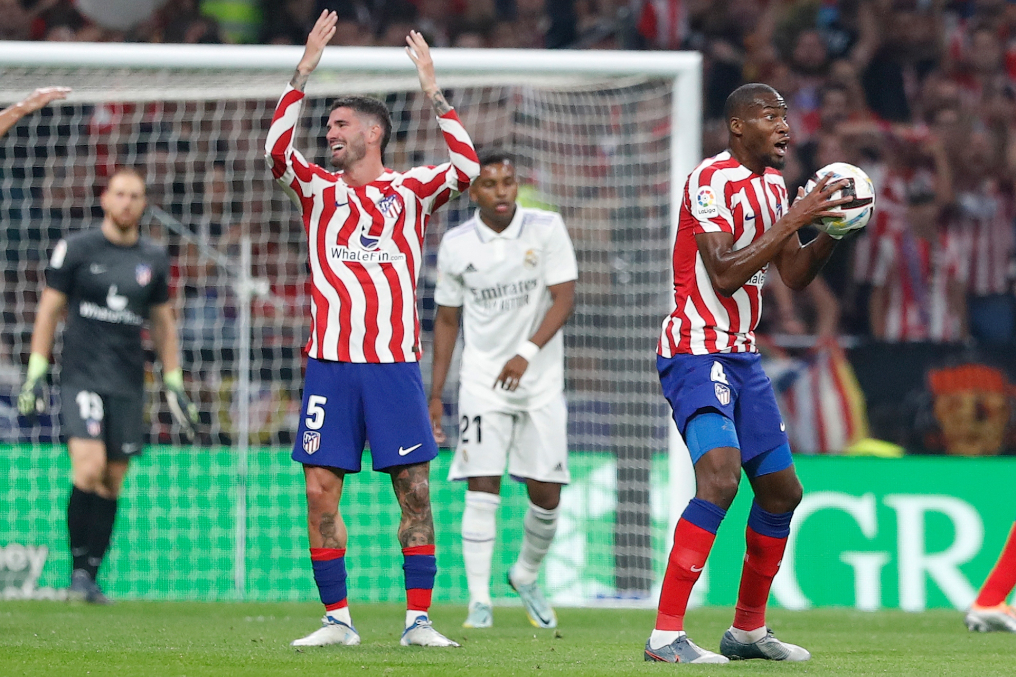 Una década de derbis, en imágenes | Marca