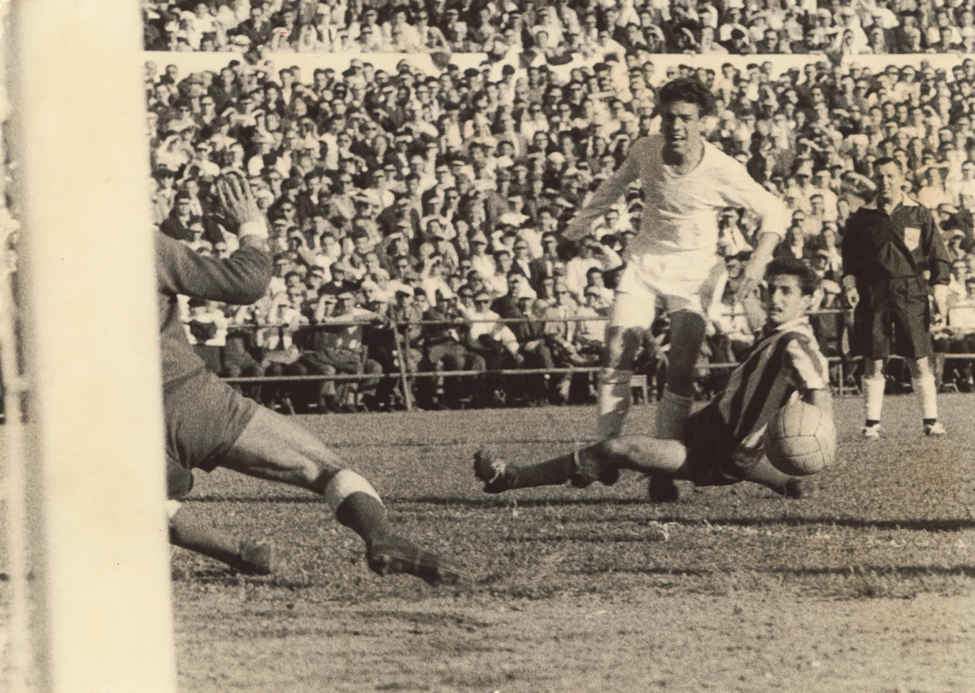 Arthur Ellis, el árbitro de las apuestas que mandó en el desempate Real ...