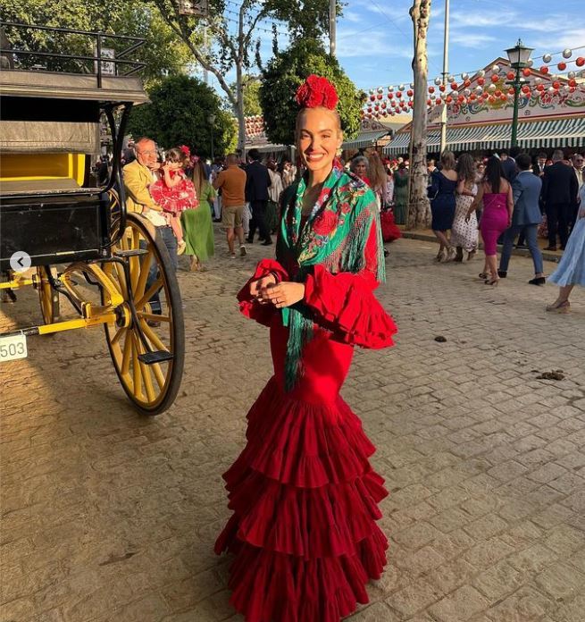 Isabel Forner desvela con quién ha pasado la noche en la Feria de Abril ...
