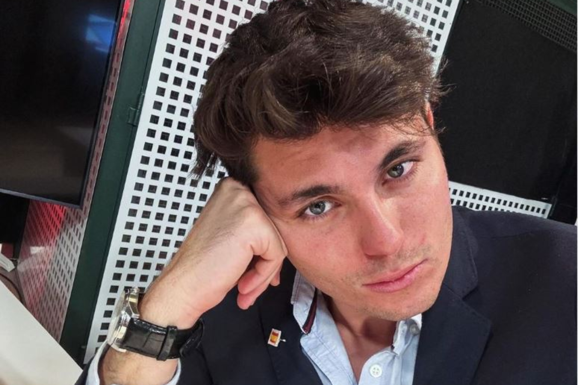 Quién es Vito Quiles: cómo un joven de Elche se ha convertido en uno de los periodistas más ...