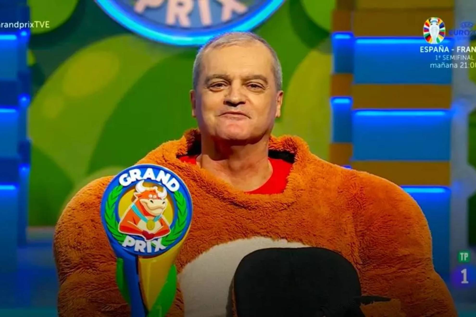 Ramón García sorprende en el regreso del 'Grand Prix' disfrazado de ...