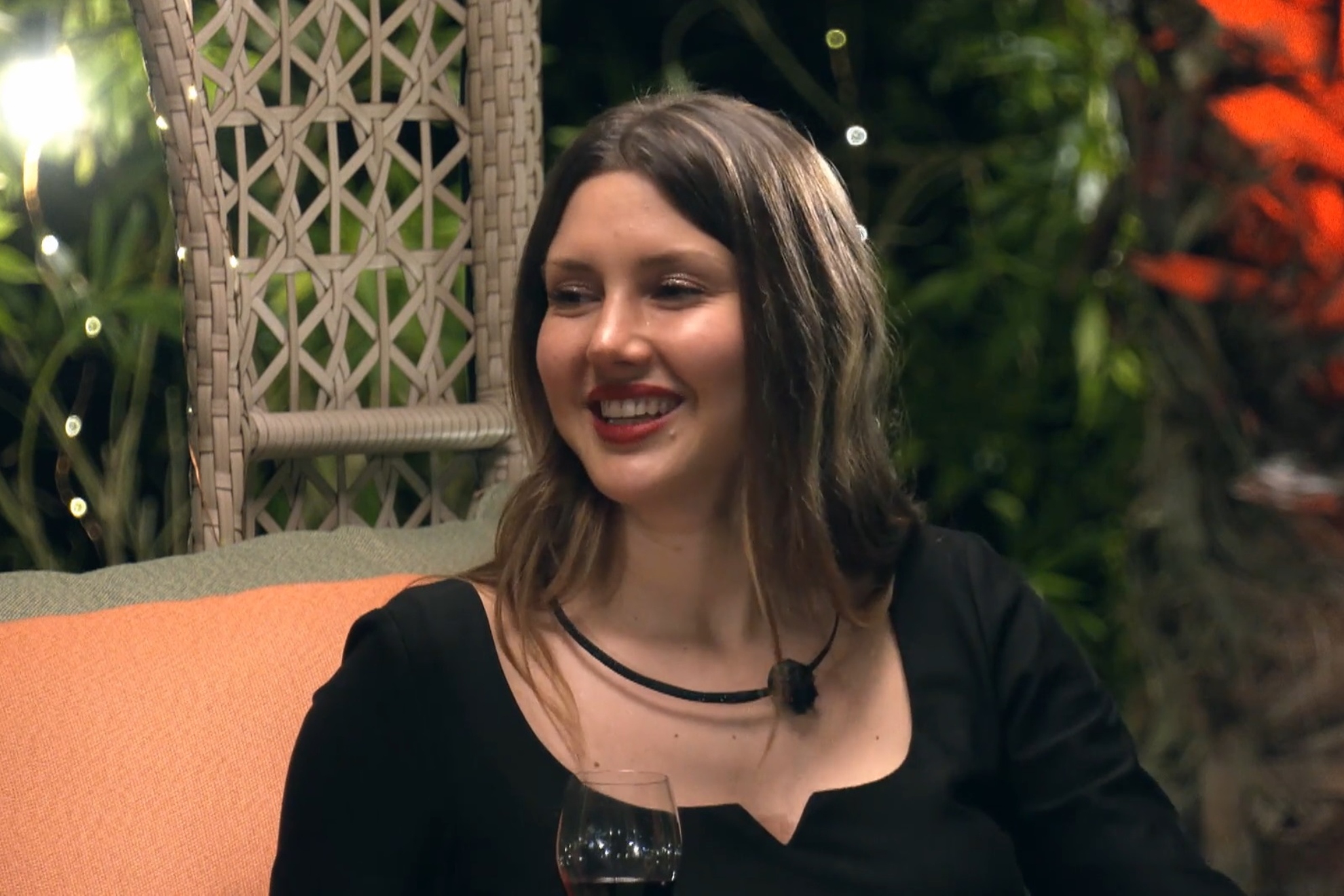 Esmeralda no acaba convencida de su cita en 'First Dates Hotel': "Es ...