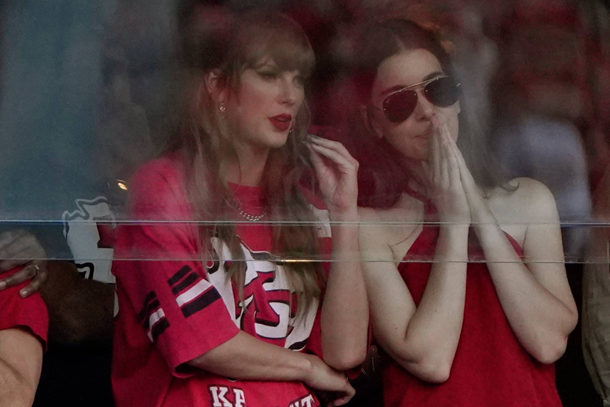 El show de Taylor Swift en la NFL: no se perdió el partido de Travis ...