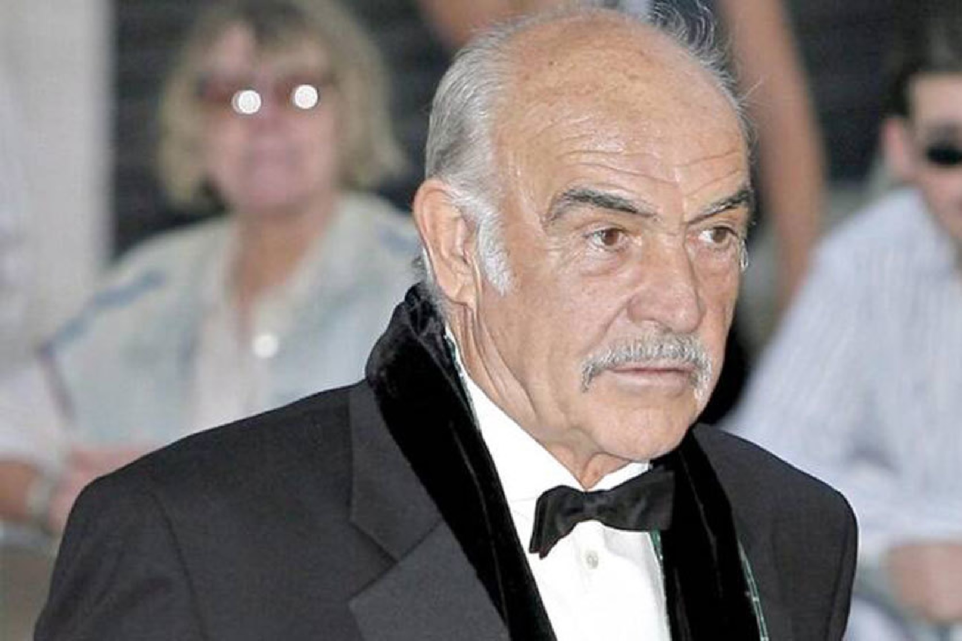 La película que casi acaba con la carrera de Sean Connery antes de ...