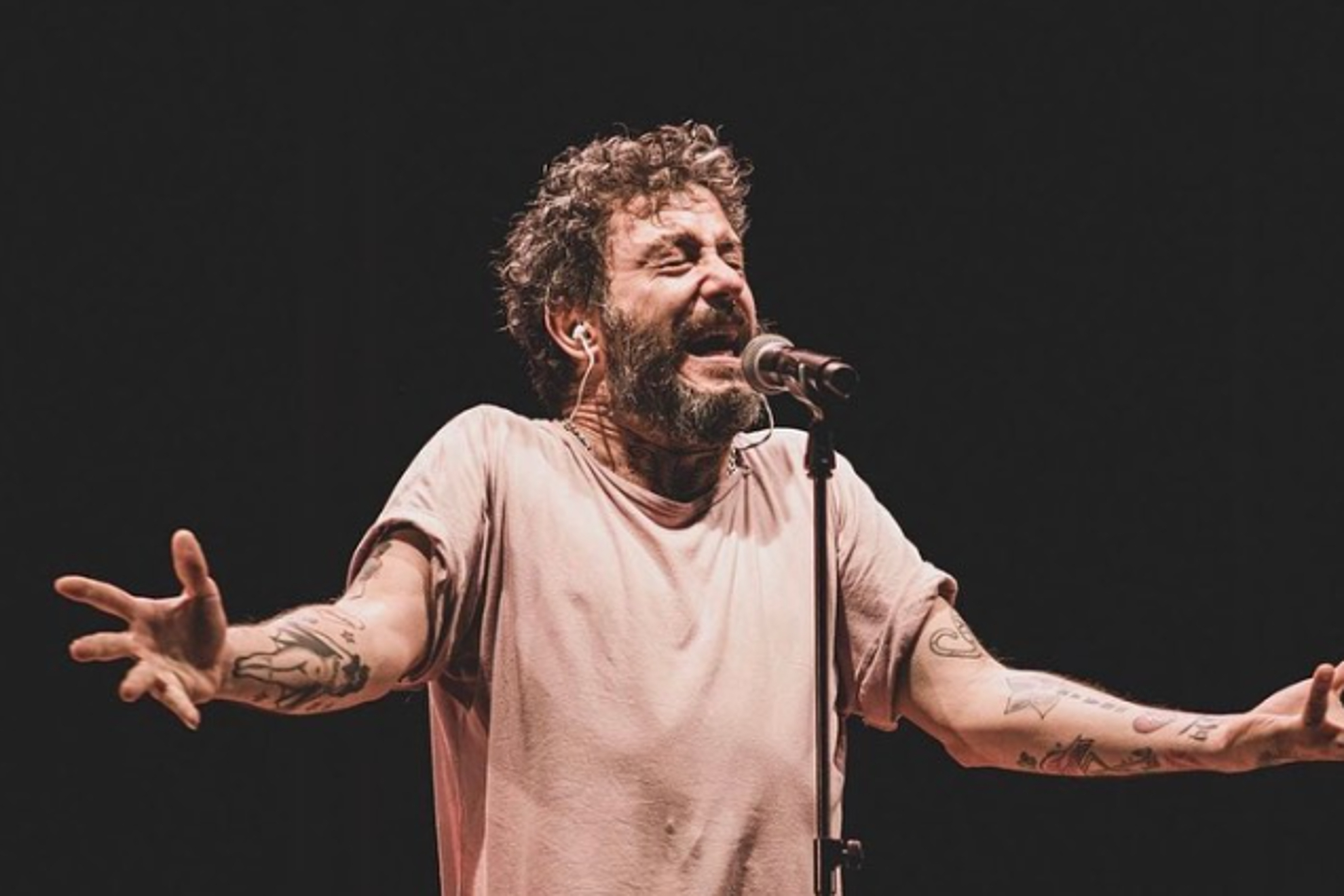 Juanito Makandé se despide en Sevilla: mejores canciones y éxitos del ...