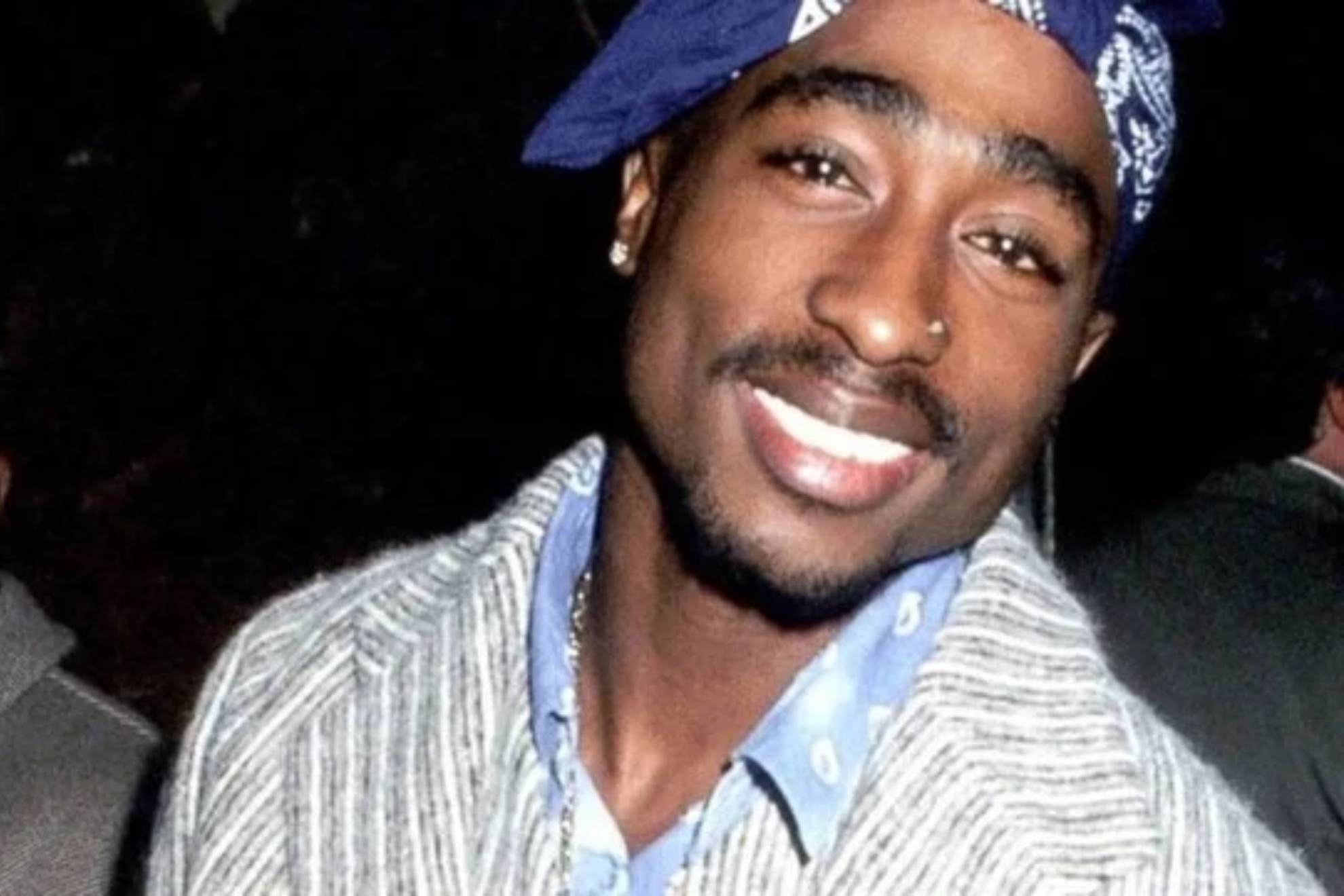 El rapero Tupac Shakur recibe una estrella póstuma en el Paseo de la Fama de Hollywood