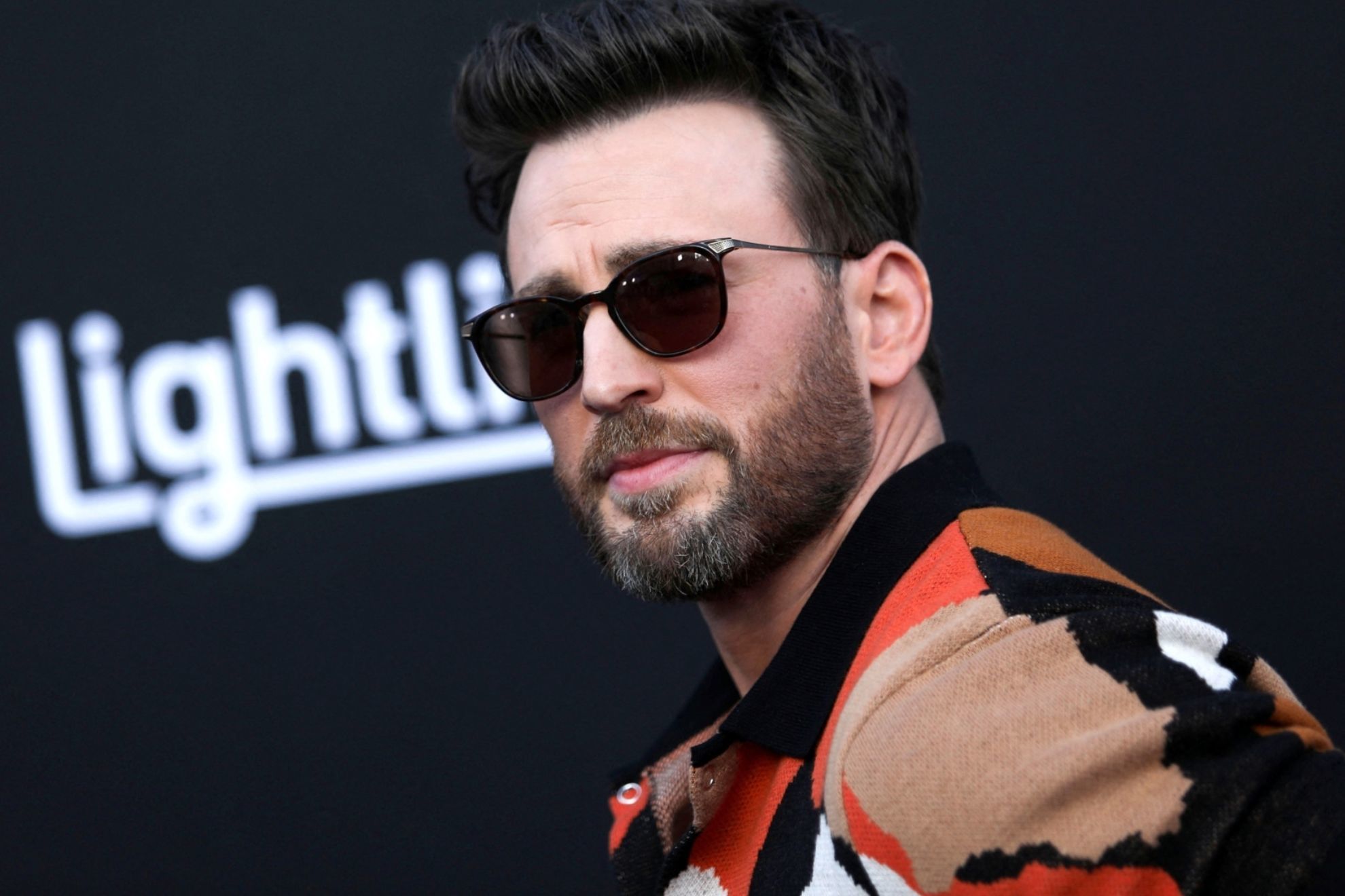 Chris Evans borra sus redes sociales: "¡Mucho amor!"