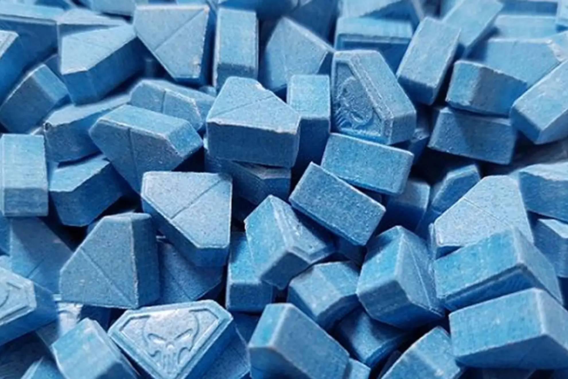Así es 'Blue punisher', la droga tres veces más potente que el éxtasis ...