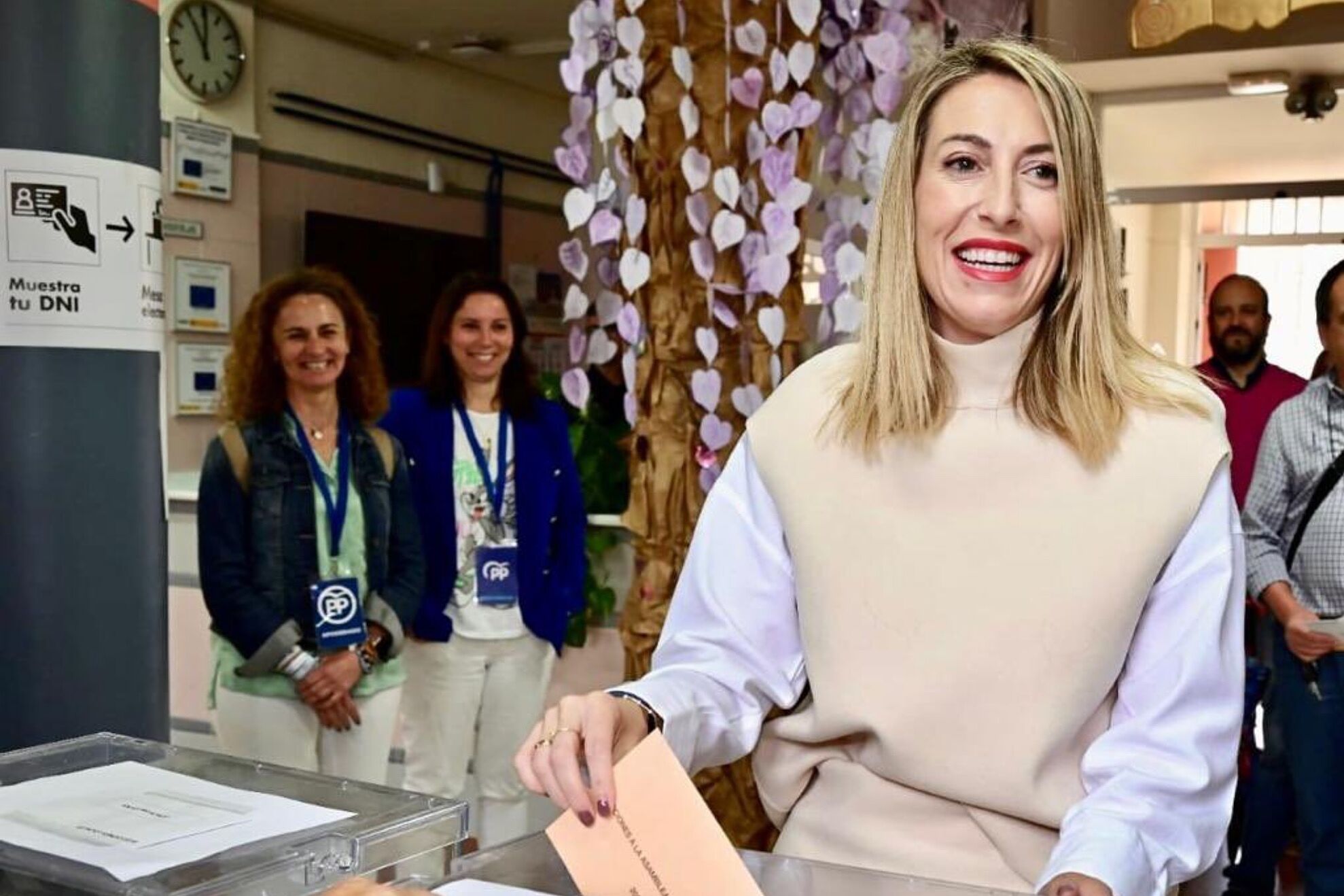 Quién es María Guardiola, presidenta de la Junta de Extremadura tras ...