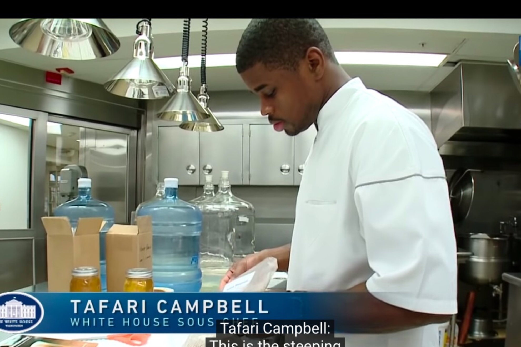 Hallan muerto al cocinero personal de Obama en extrañas circunstancias ...