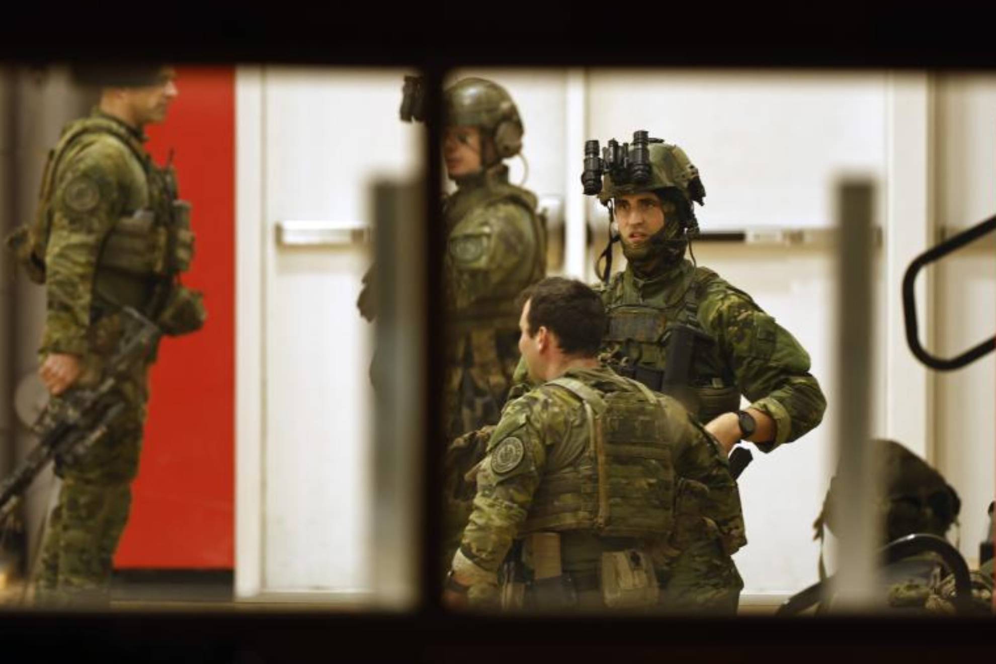 Continúa la búsqueda del asesino de Maine: 80 agentes del FBI buscan a ...