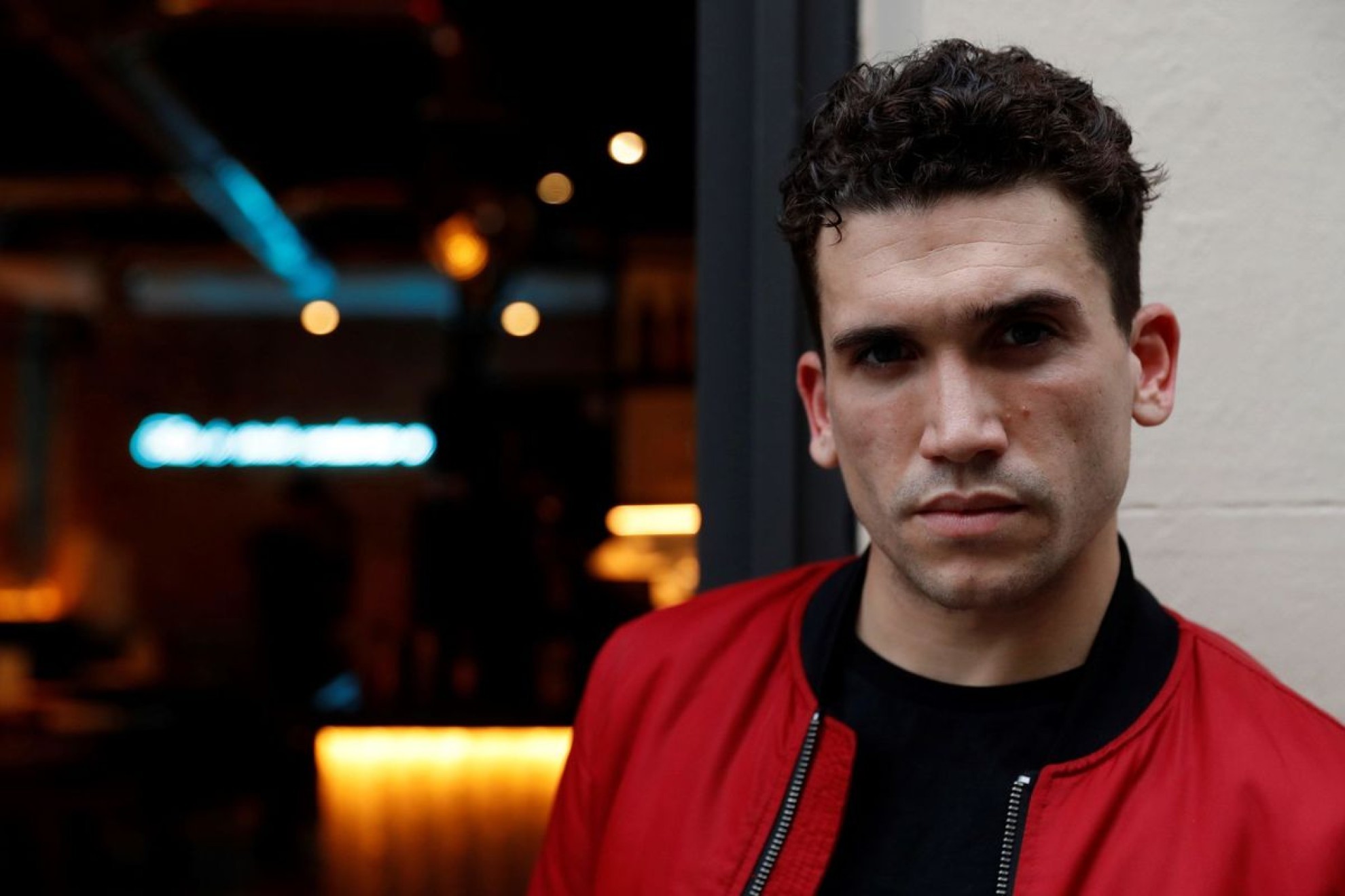 Jaime Lorente vuelve a la carga y responde a Pedro Sánchez