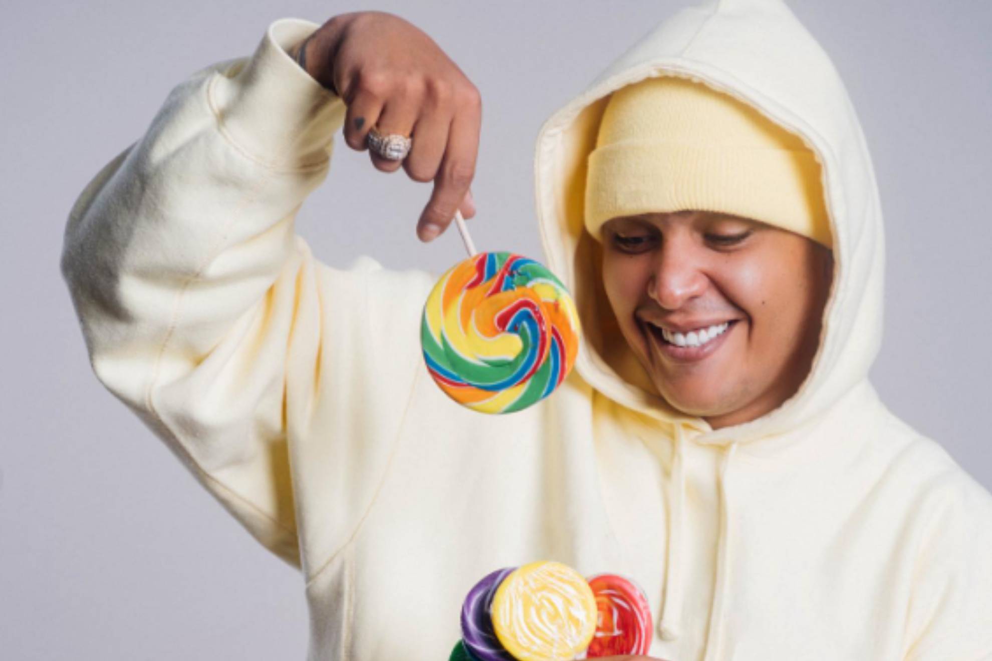 Darell: "Se disfruta más del éxito siendo una persona humilde"