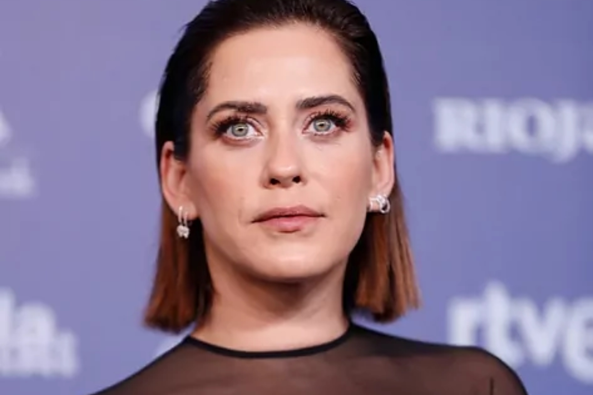 María León y el vestido transparente que... ¡le jugó una mala pasada ...