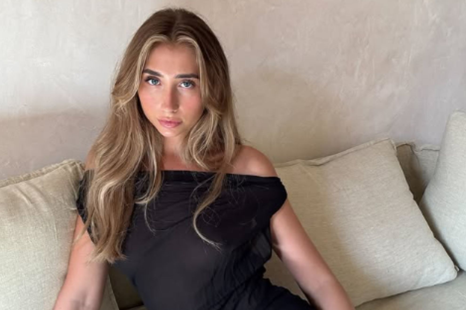 Lily Phillips, estrella de OnlyFans, va a por otro reto: tener sexo con ...