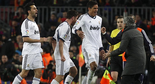 El pique de Mourinho con Varane que lo transformó como futbolista ...