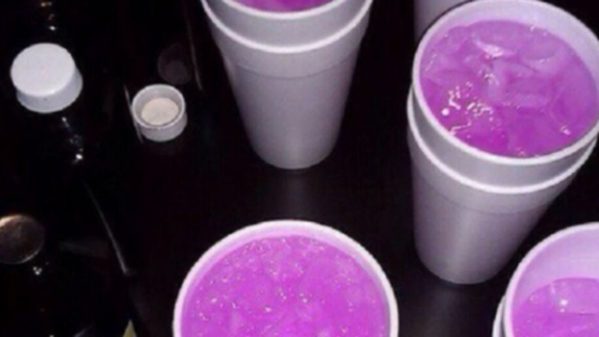 La amenaza del 'Purple Drank' vuelve a los botellones de menores ...